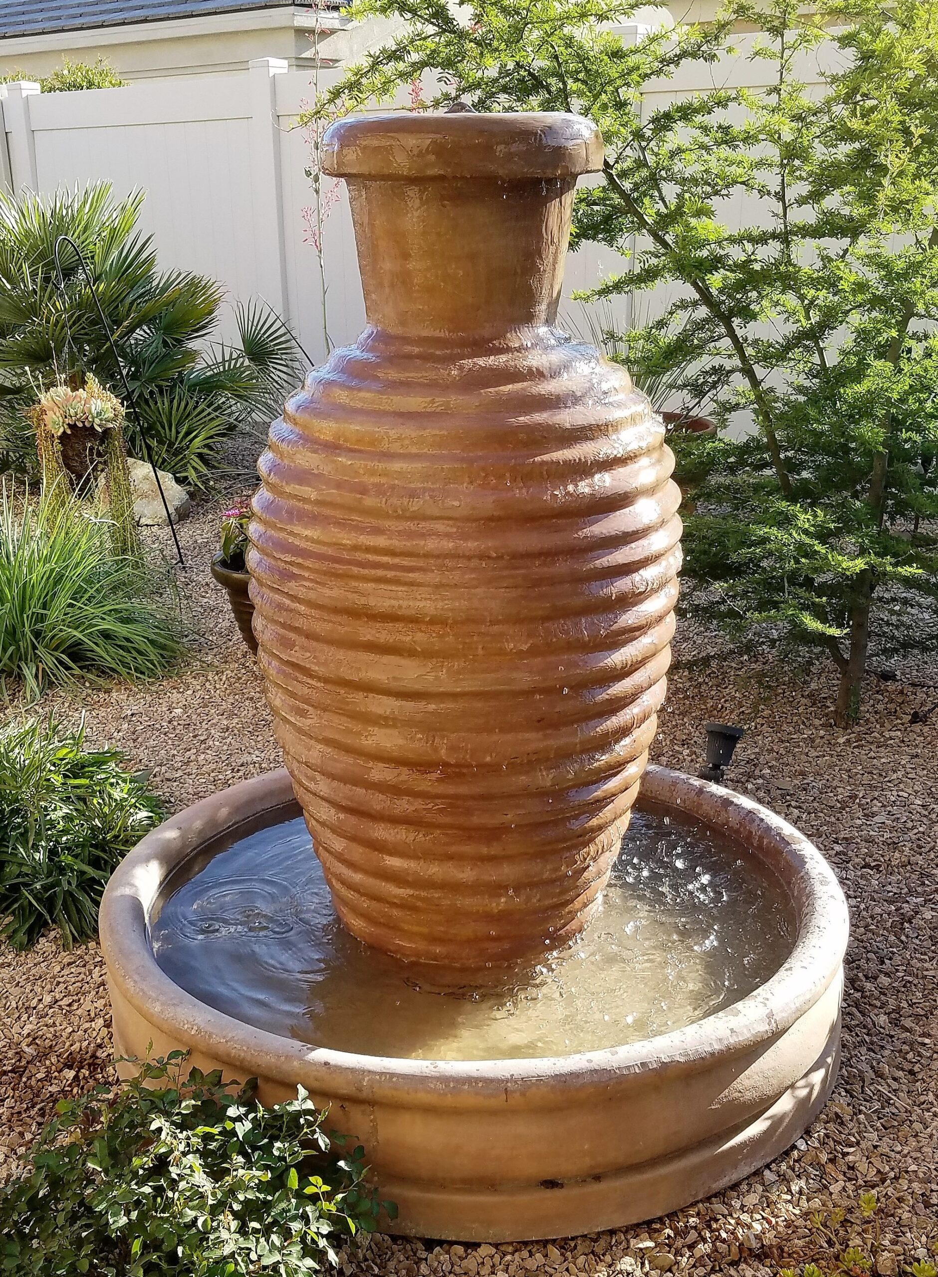 156 Large Vase W/ 3 1/2 ft. Pond – The Pottery Yard